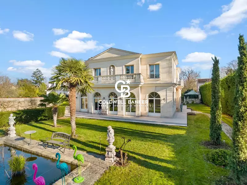 Vente maison 12 pièces 413 m² Le Vésinet (78110) - Superimmo