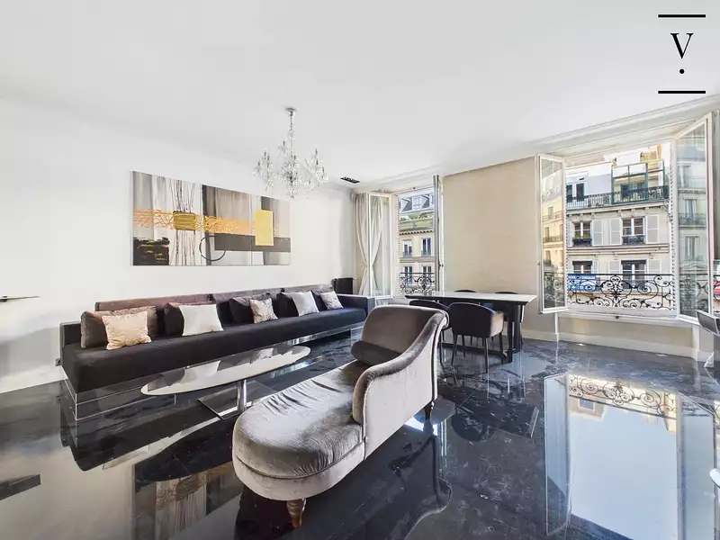 Location appartement 3 pièces 100 m² Paris 8ème - Superimmo