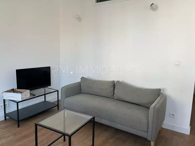 Location appartement 2 pièces 35,59 m² Marseille 8ème - Superimmo