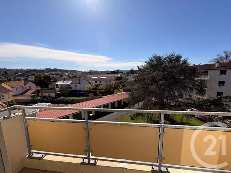 Location appartement 3 pièces 69,1 m² Bizanos (64320) - Superimmo