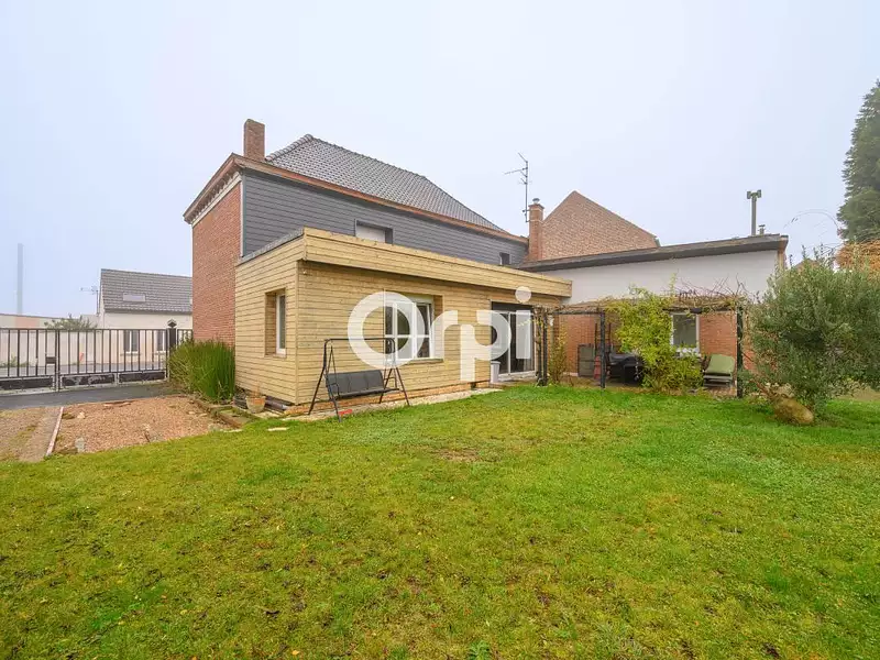 Vente maison 6 pièces 190 m² Sin-le-Noble (59450) - Superimmo