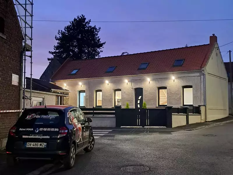 Vente maison 4 pièces 120 m² Fontaine-Notre-Dame (59400) - Superimmo